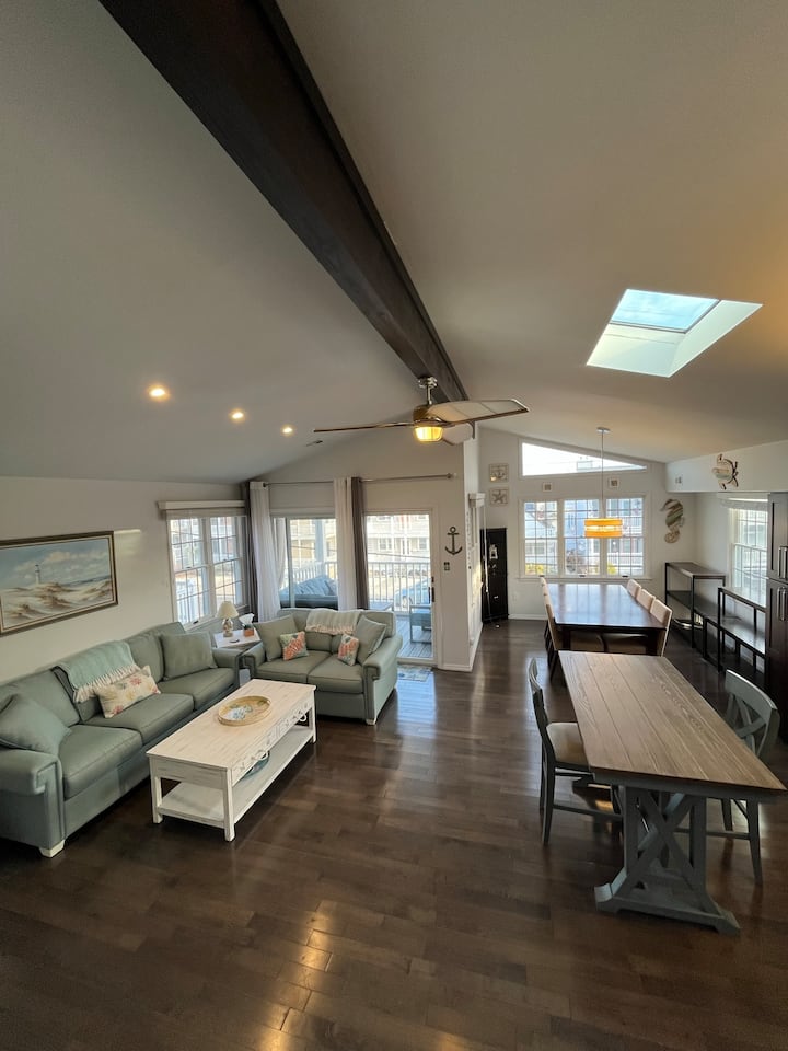 Bright & Airy Condo In South End Ocean City - Ocean City, NJ
