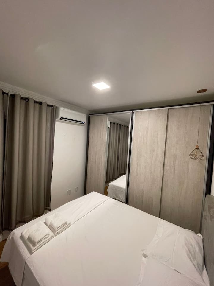 Microcasa Com Suíte Para Uma Estadia Tranquila - Cascavel