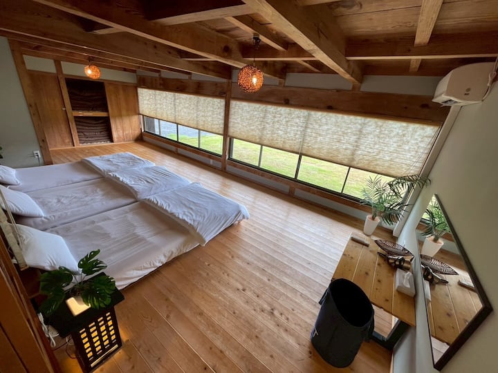 異国情緒あふれる南張海岸。1棟貸しの贅沢、大人数10名で叶えるリゾートライフ - Shima