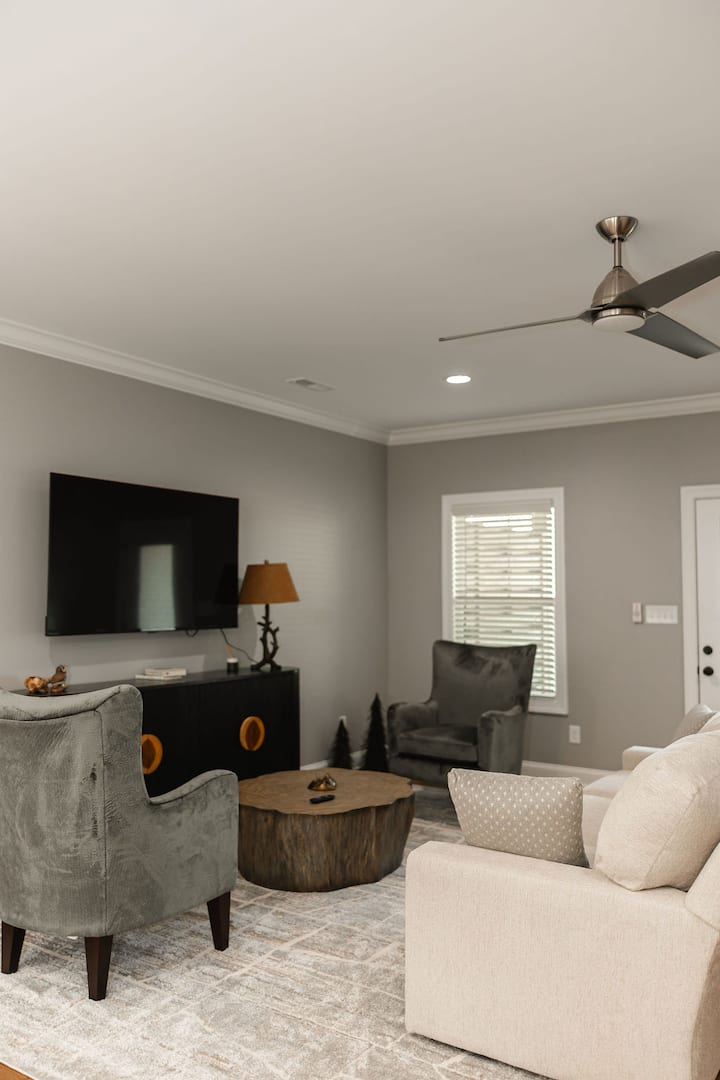 Warm, Woodsy Home In Bg - 30 Mins To Mammoth Cave - Bowling Green, KY