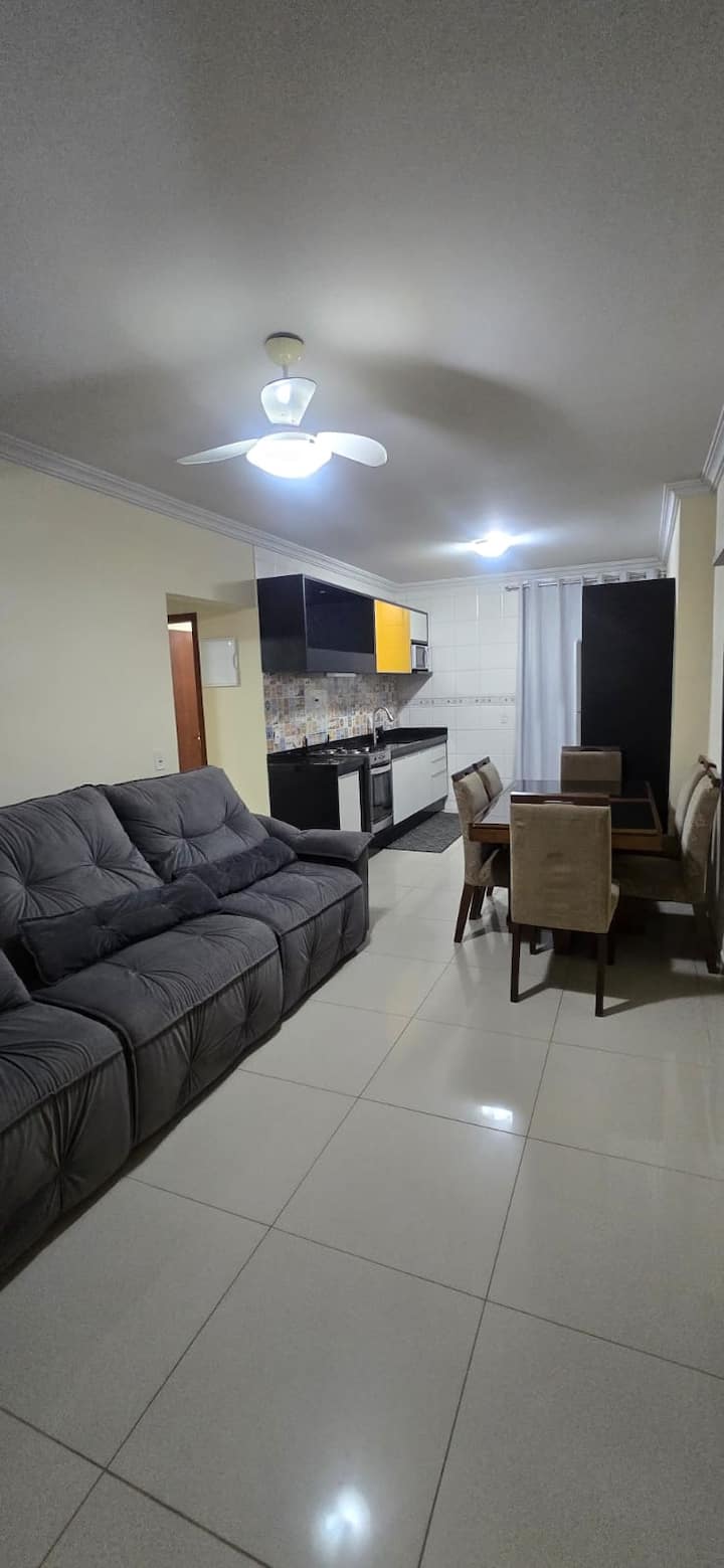 Novidade — Apartamento Espaçoso Perto Da Praia - Florianópolis