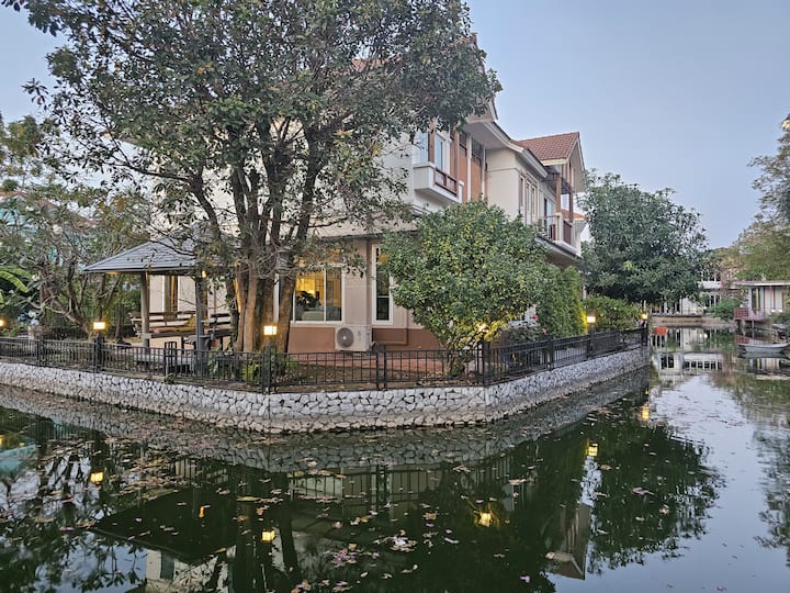 Ruhiges Großes Thai Haus Am Rande Von Bangkok - Mueang Pathum Thani District