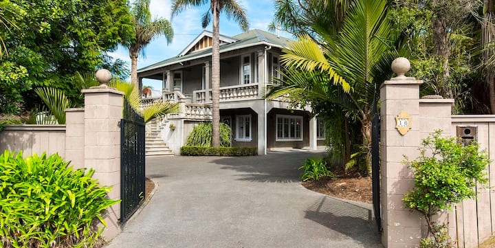 Loma Linda Guest House - 