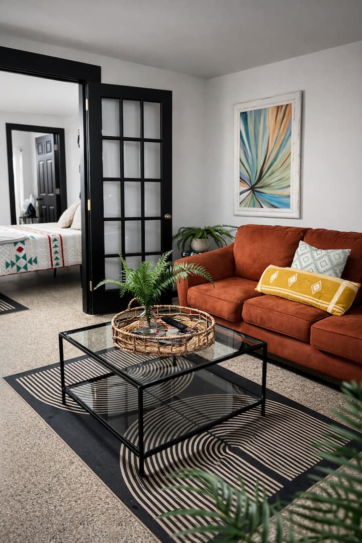 Downtown Tulsa’s Stylish Studio Near Bok 1110 - Tulsa, OK