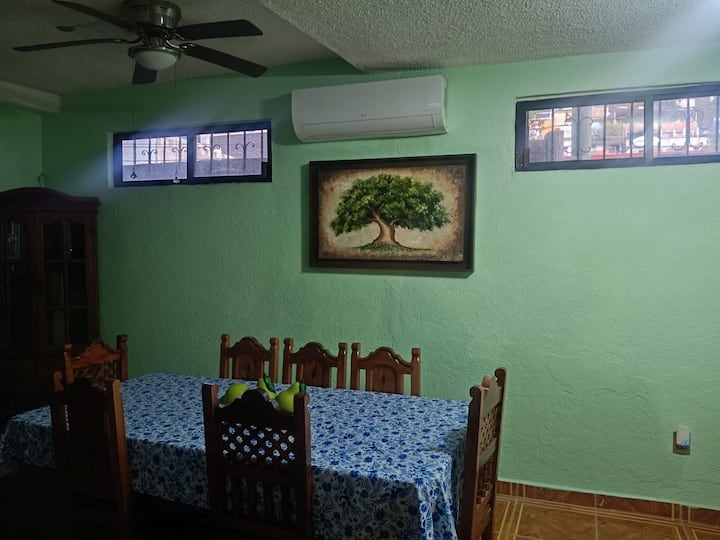 Casa En Costa Azul Cerca Del Hospital Y Del Mar - Acapulco