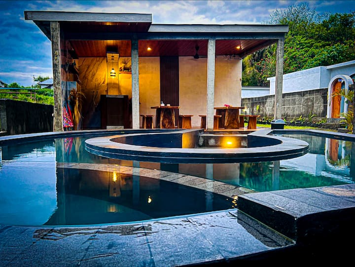 Kintamani Family House With Hotspring - Kintamani