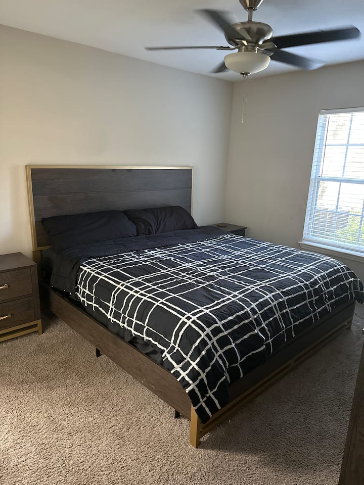 Private Cozy Retreat Perfect Location - Wesley Chapel, FL