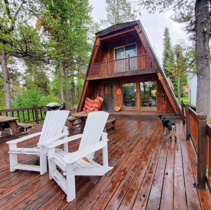 Lakeside Water Views | Dock | Pull-thru Driveway - Lake Cascade, ID