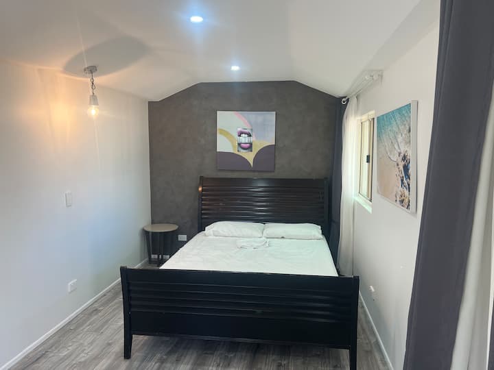 Burton House - Salisbury