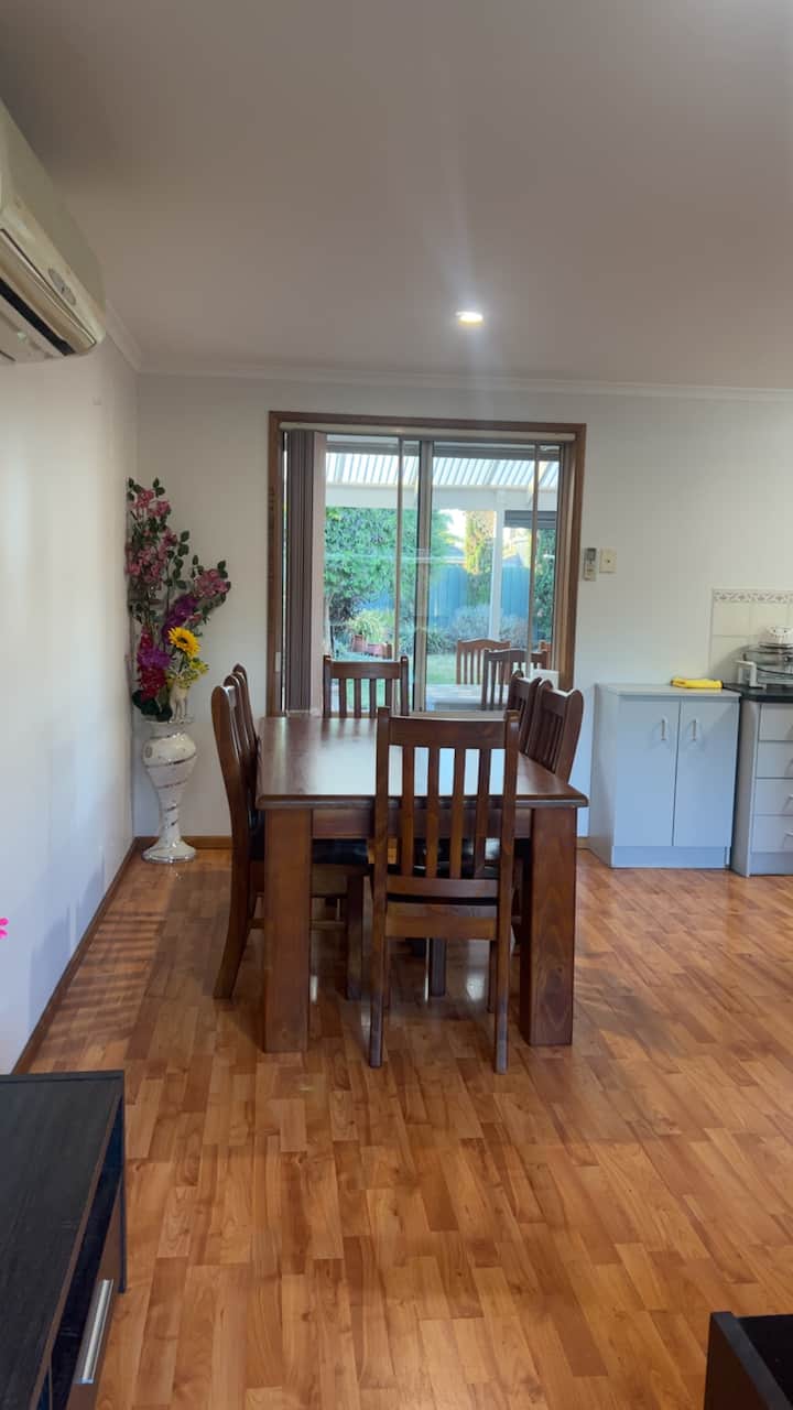 Burton House - Salisbury