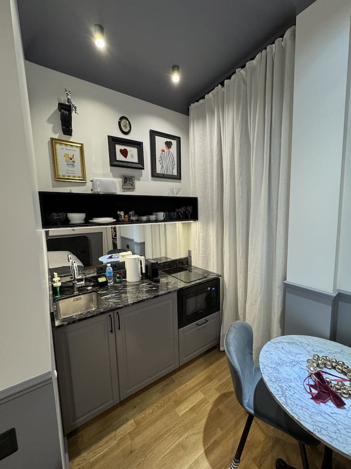 Miro Rooms Center (Graphite) - Quite Chic - Riga