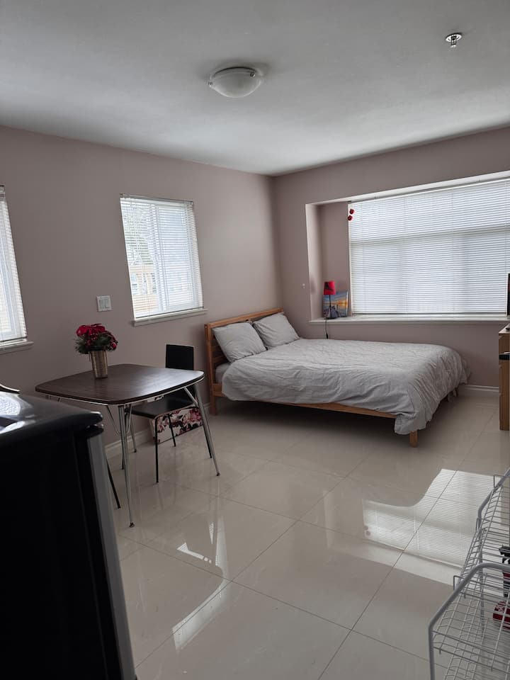 Cozy Private Studio - Mt Pleasant/fraser/kingsway - 溫哥華