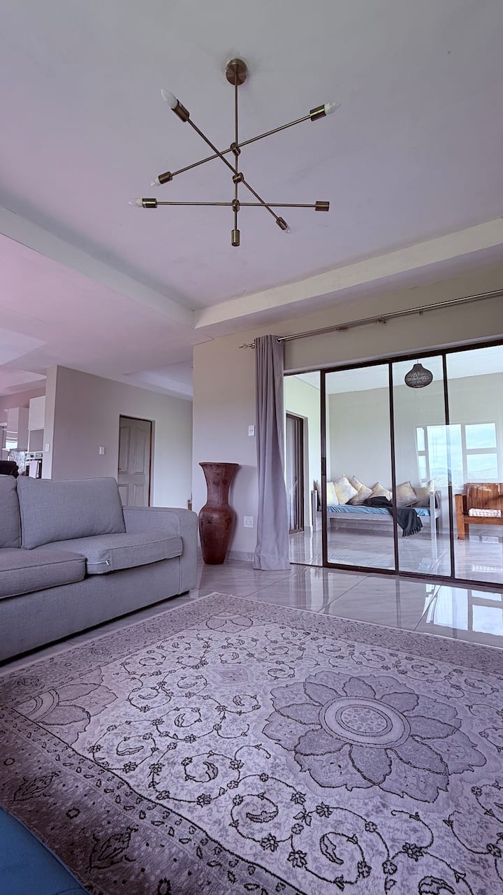 Oku’s House | Modern 3br Home Near Ezulwini - Swaziland/ Eswatini