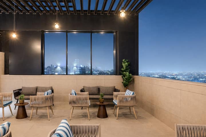 Amazing Studio | High Floor | Al Malqa | King Fahd - Saudi Arabia