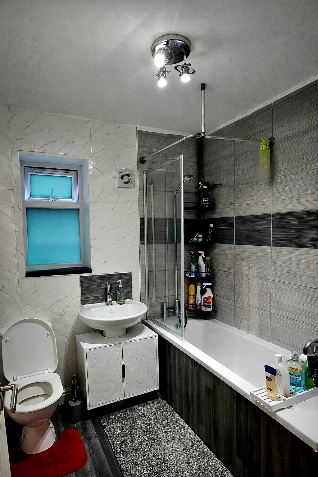 La chambre double Urban Luxury Solace - Maisons à louer à Nottingham ...