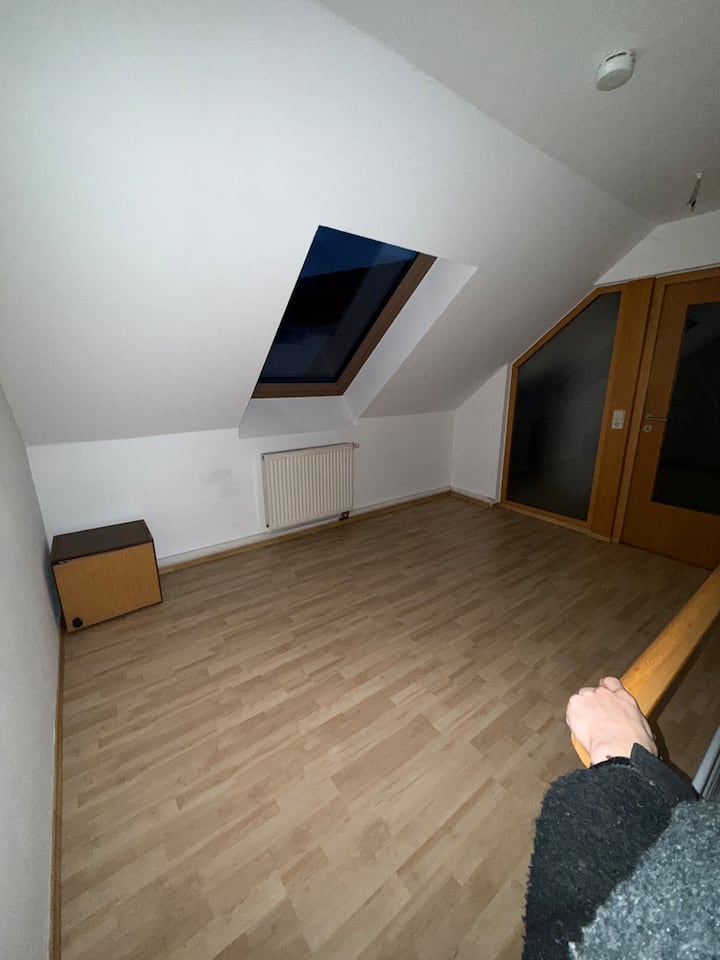 Zentrale Maisonette Wohnung Mit 84m² Wohnfläche - Erfurt