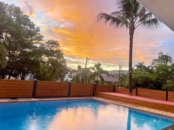 Suite A Khaolak Loft Avec 2 Lits King Size Et 1 Sa - Khao Lak