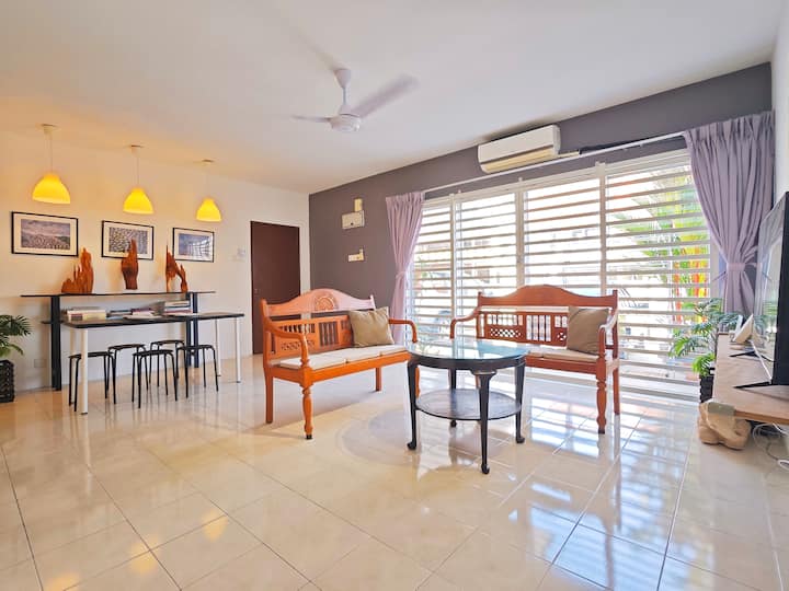 Cosy Batukawan Homestay~5 Min To Stadium Batukawan - Batu Kawan