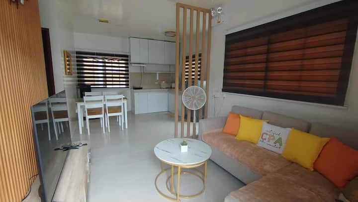 Danielle's Haven - Naga