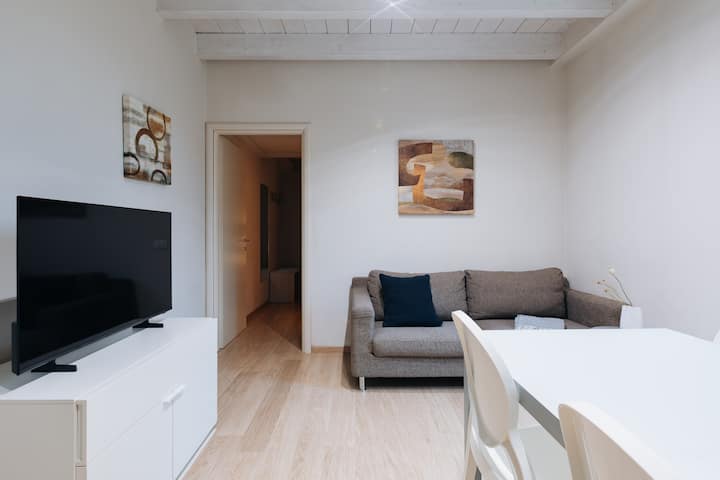 Bilocale Comfort 02 Brescia Palazzo Trebeschi - Brescia