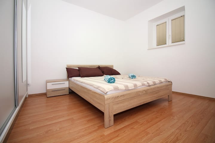 2 Bedroom Apartment In Tisno (4+1) - Murter