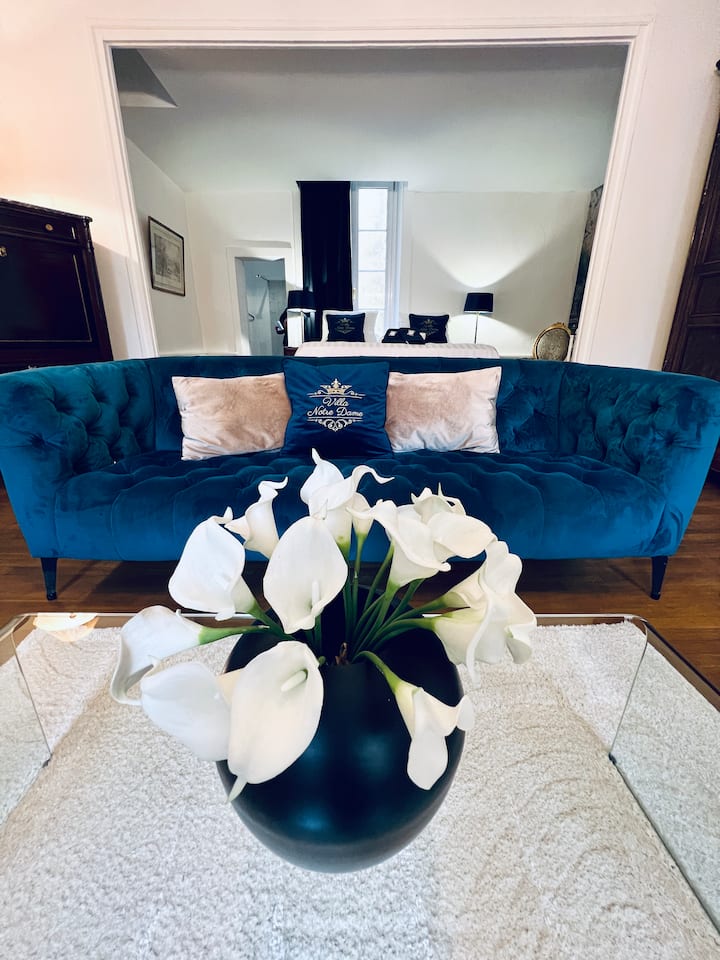 La Suite De Notre Dame Luxury Cottages - Frédèric - Sedan