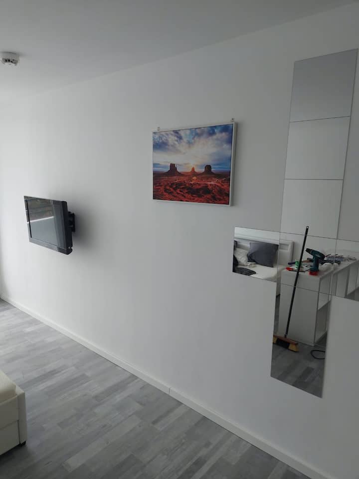 1 Zimmerapartment Mit Tg Stellplatz Und Badewanne - Munich