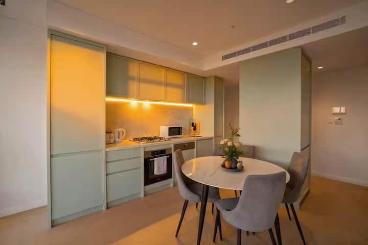 Bright 1br + Study Apartment Near Macquarie Uni - Gordon