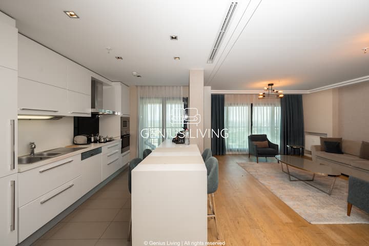 Vega |  Curated  Connected 3br Apt | 210m² - İstanbul