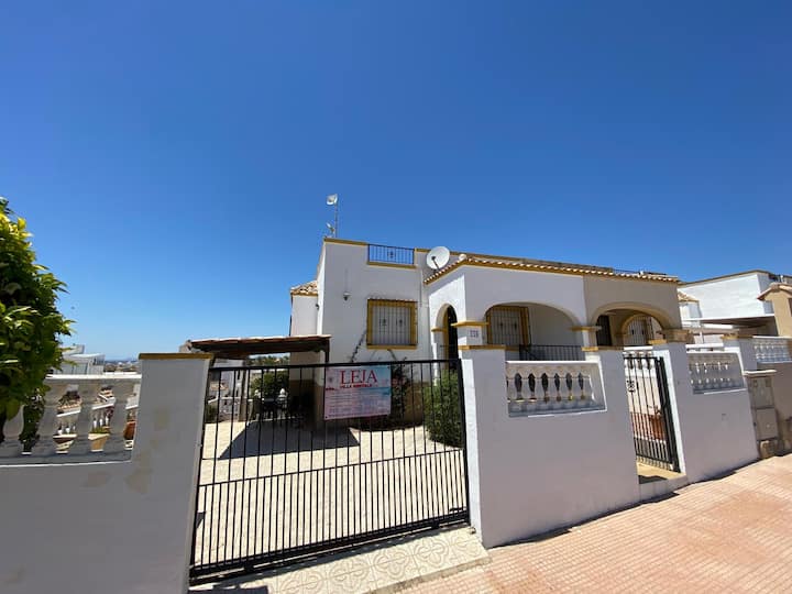 Casa Moscú - La Marina