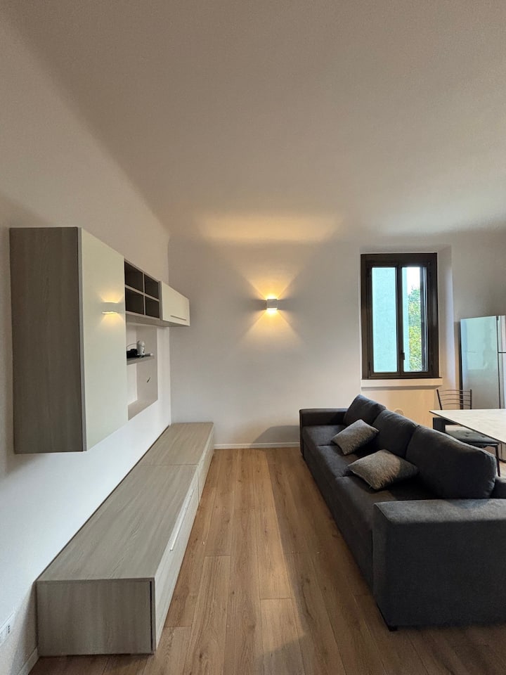 Appartamento Trilocale In Viale Zara 61 - Milan