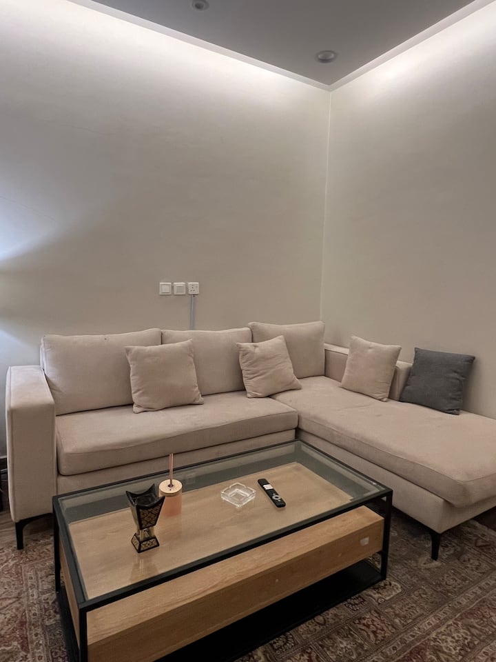 شقه رقم ( 12 ) غرفه وصاله أنيقه - Riyad