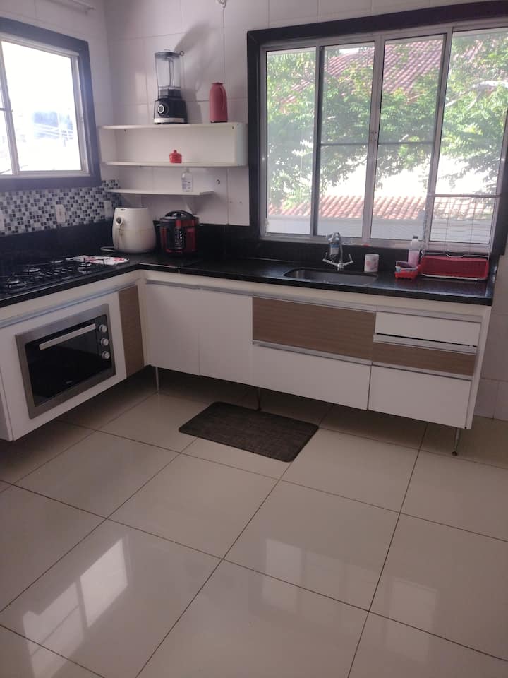 Casa De Segundo Andar Para Fim De Semana Na Praia - Serra