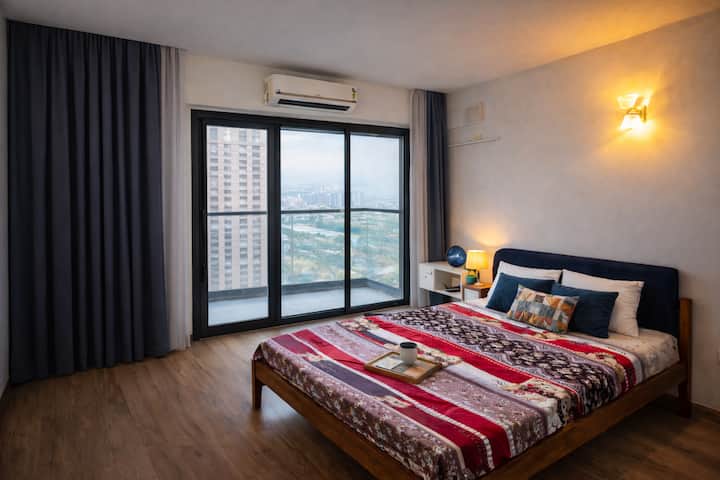 Luxurious Bedroom With Bathroom & Large Balcony - Ahmedabad