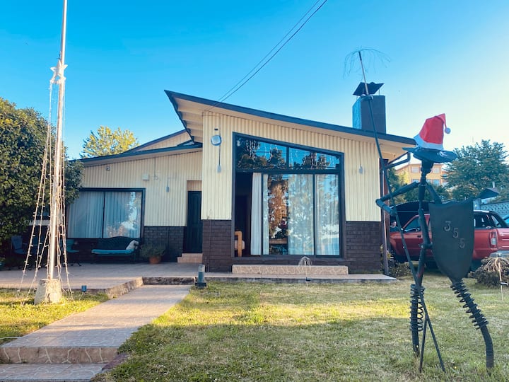 Casa Familiar Frente Al Lago - Lago Ranco