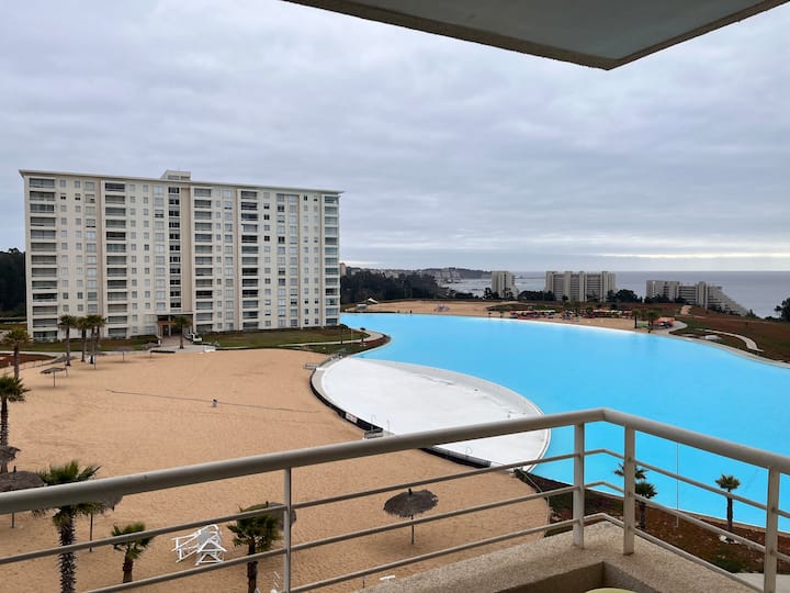 Lugar Cercano A Restaurantes, Súpermercados - Algarrobo