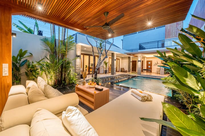 Stylish 2br Villa Near Finns & Atlas Beach Club - Indonesia