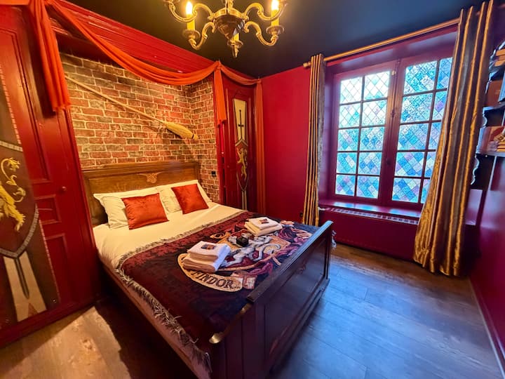 S Harry Potter 2, Une Immersion Chez Les Sorciers - Bouillon