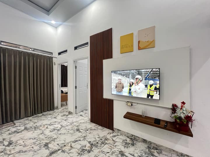 Rumah Perintis Indah 2 Br Dg Wifi Dan Netflix - Bandar Lampung
