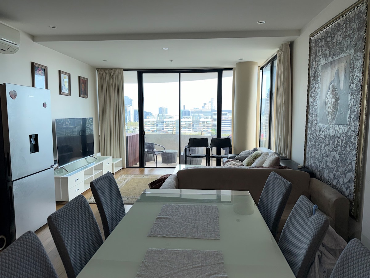 Private Room | Full Docklands Bay View - Flats for Rent in Docklands ...