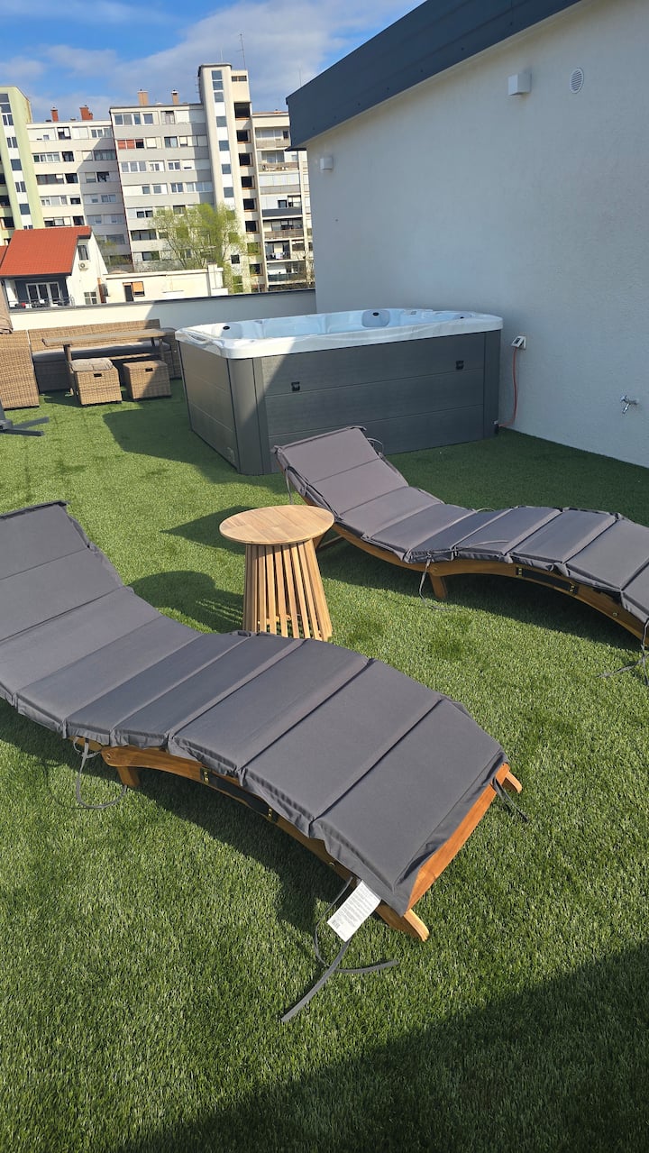 Royal Rest Sky - Privatni Spa Penthouse - Karlovac