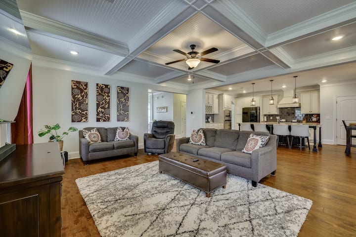 <| Burch Hideaway |> - Harlem, GA