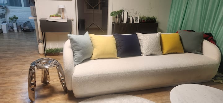 남구상도동#해병대퇴소식#세명기독병원근처#공간임대#대인원가능#포스코5분거리 - Gyeongju