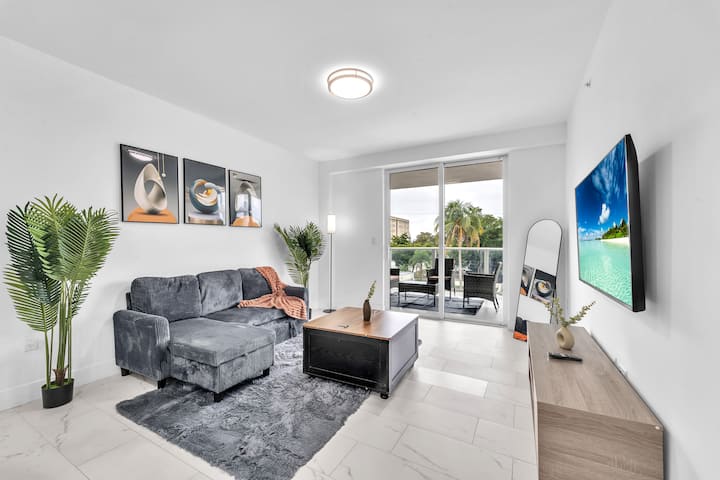 Luxury City View Retreat • 5 Min To Beach - Tidal Cove Waterpark, Aventura