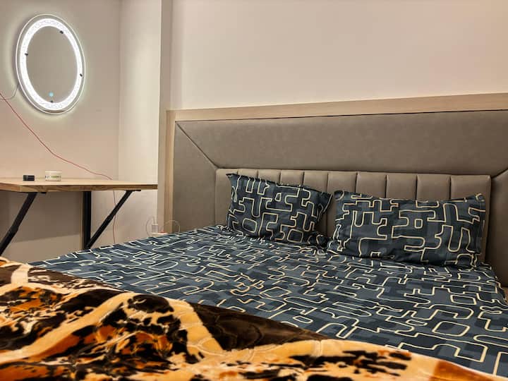 Relax_#_stay (Economy Ac Room Stay) @999 - Bhopal