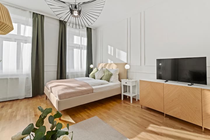 Long-term Rental | 2 Min Walk To U1 | Wifi - Wien
