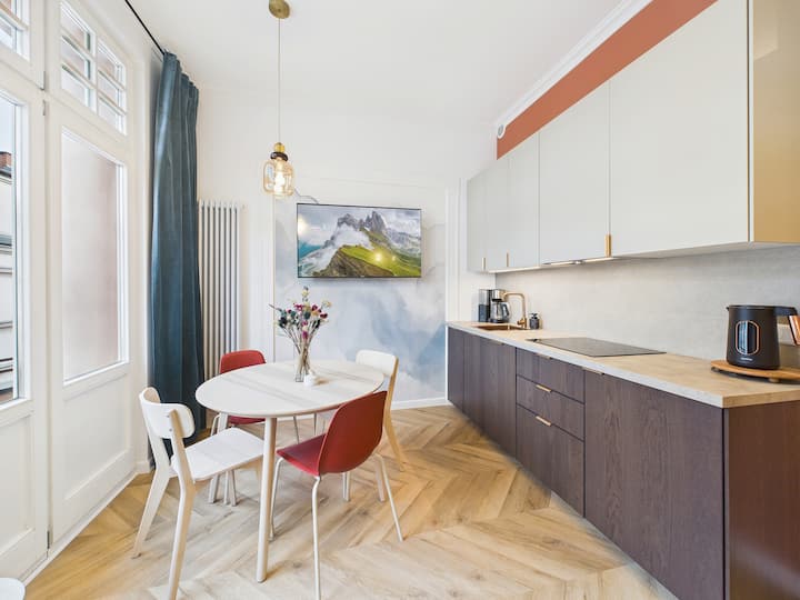 Elegancki Apartament Przy Rynku - Katowice