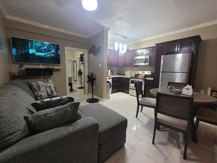 Chateau Central At Sunbury Apartments - Kingston