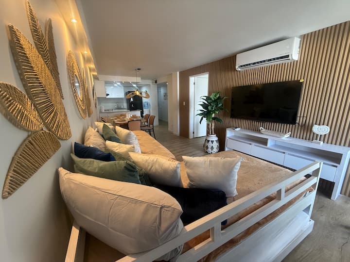 Exclusivo Y Remodelado A 1 Cuadra De Playas - San Andrés