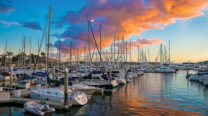 Spacious 1bd In Marina Del Rey W Free Parking - Marina del Rey, CA